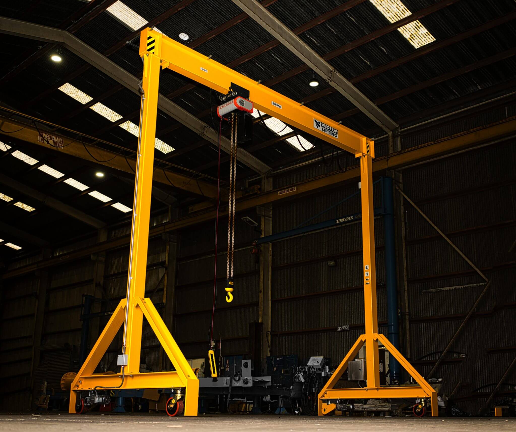 MOTORISED MOBILE GANTRY CRANE - Vector Lifting Vector Lifting